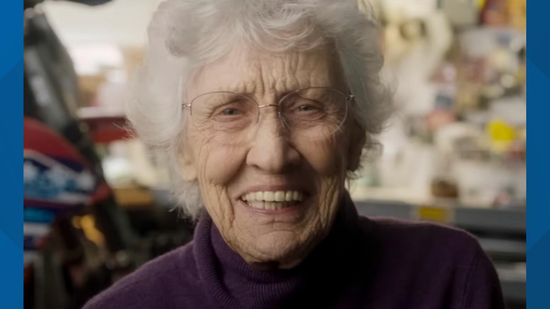 'Motorcycle Mary' McGee dies at 87 | krem.com