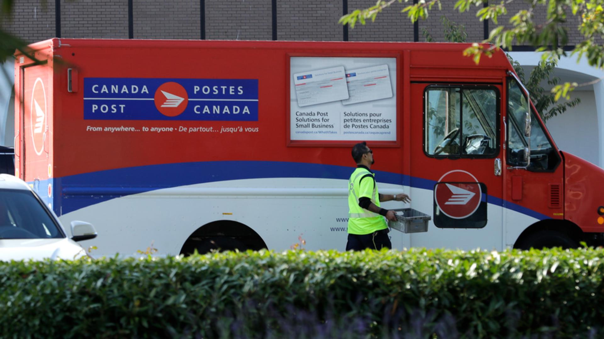 USPS halts mail service to Canada amid postal strike | krem.com