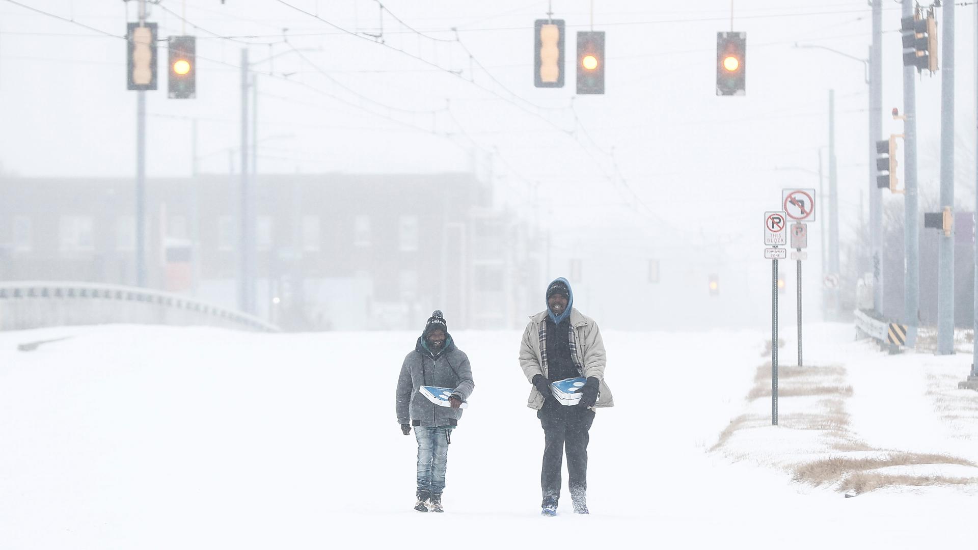 Tens of thousands enter 6th day without power as Carolinas and Virginia ...