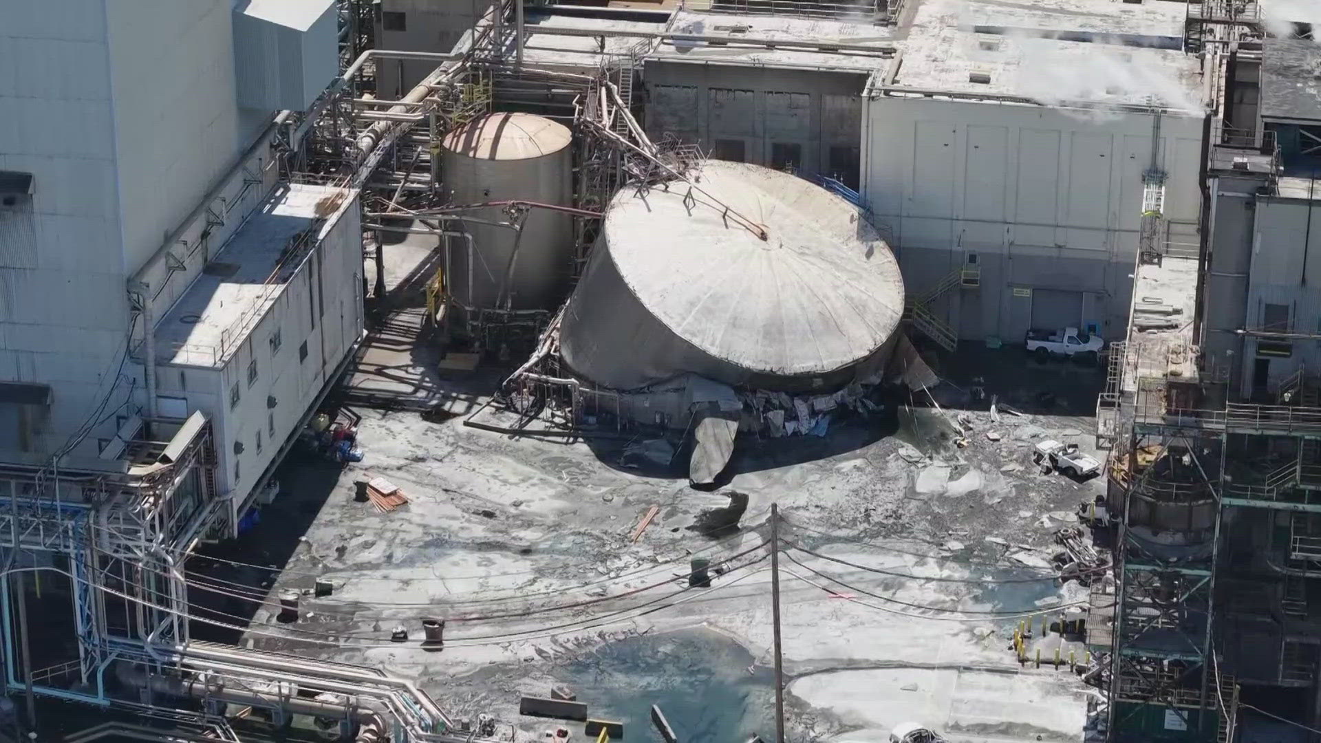 Second death confirmed as recovery operations continue for 9 missing ...