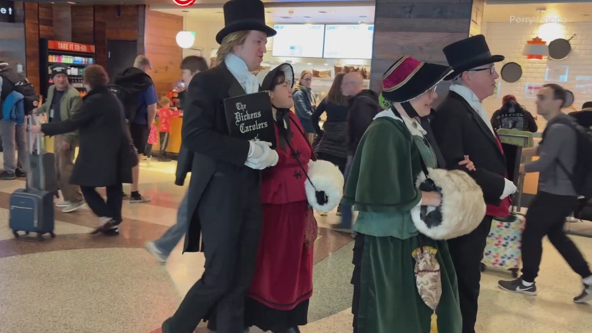 New checkpoints help ease holiday travel at SEA Airport | krem.com