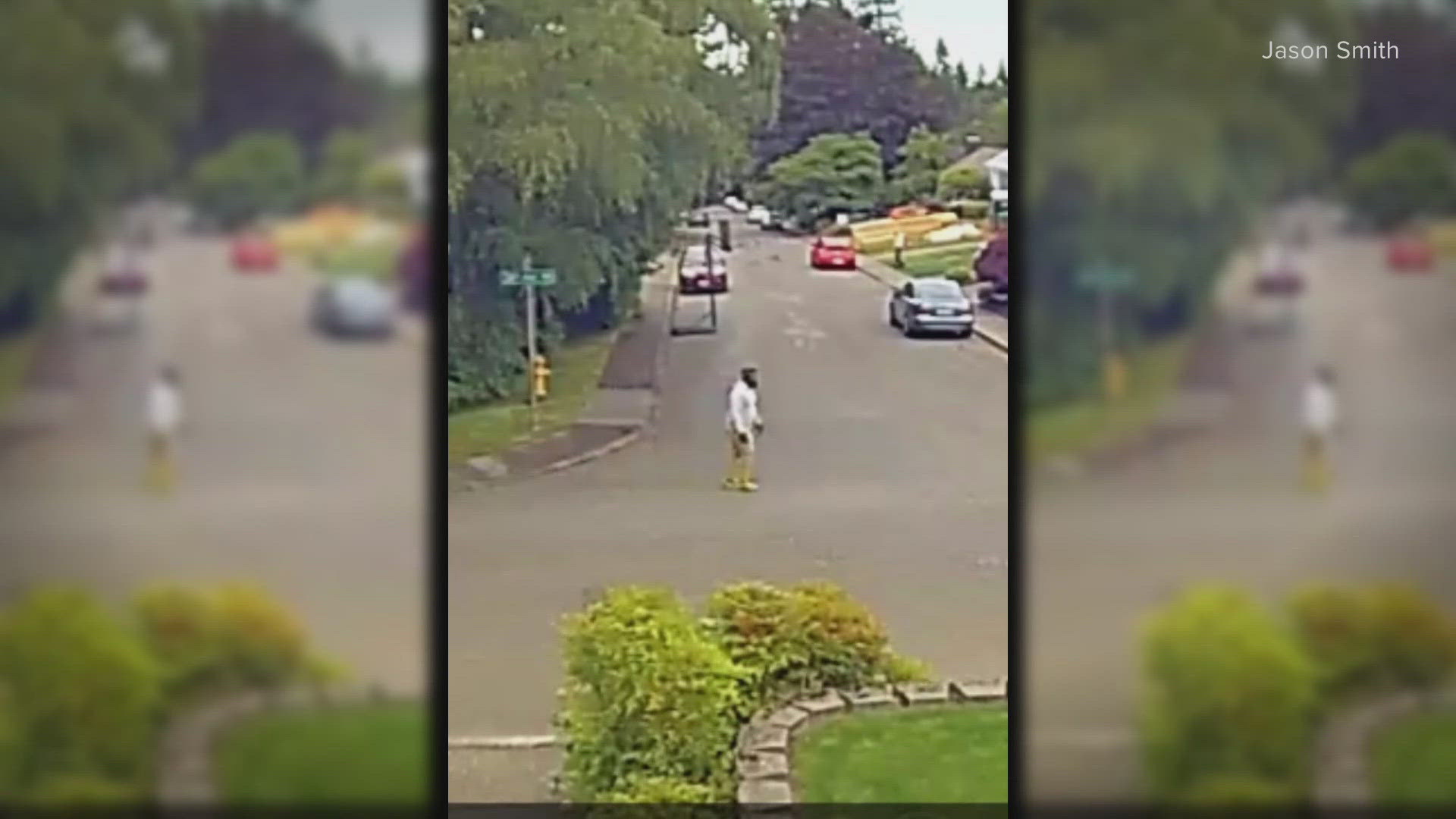 Suspect attacks family in Seattle's Wedgewood neighborhood | krem.com