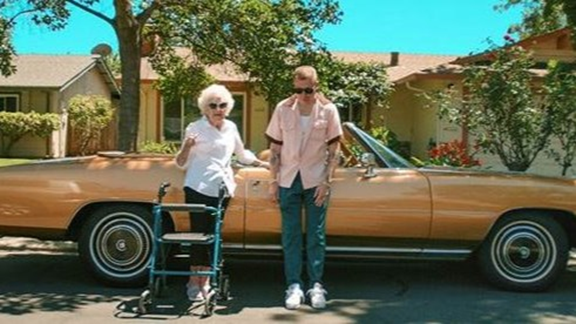 Macklemore celebrates grandma's birthday in 'Glorious' music video ...