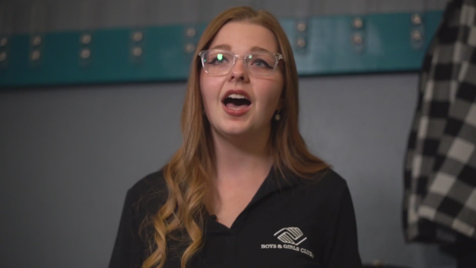 Sequim teen to sing national anthem at MLB World Series Game 2 Saturday ...