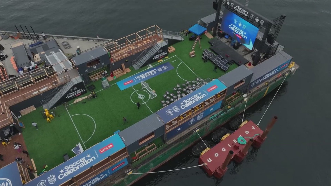 Floating fan zone brings World Cup party to Seattle Waterfront | krem.com