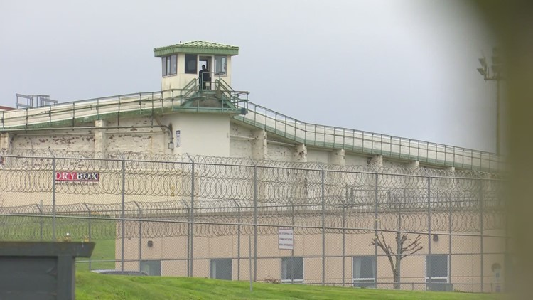 Woman says she was attacked at Gig Harbor prison, sues DOC over ...