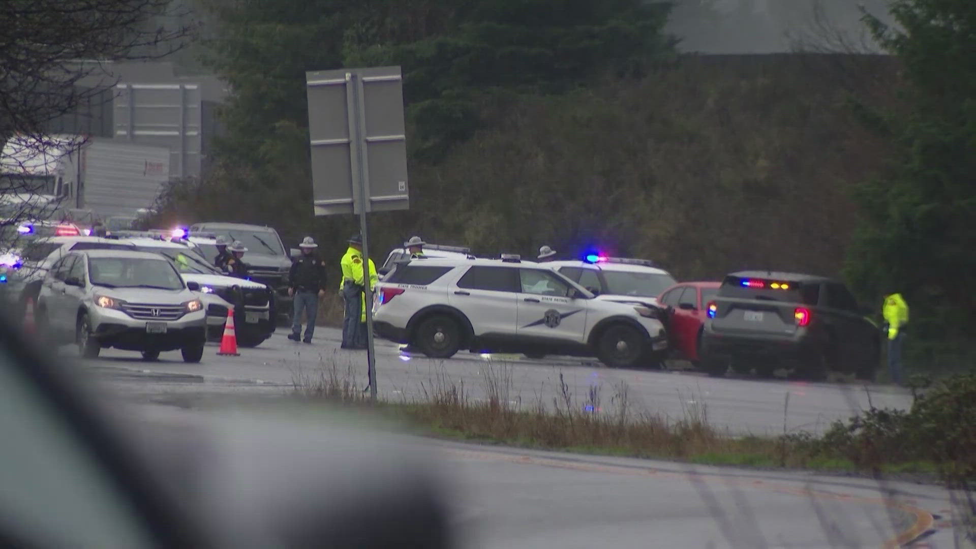 Man accused of stealing WSP patrol vehicle on I-5 set to appear in ...