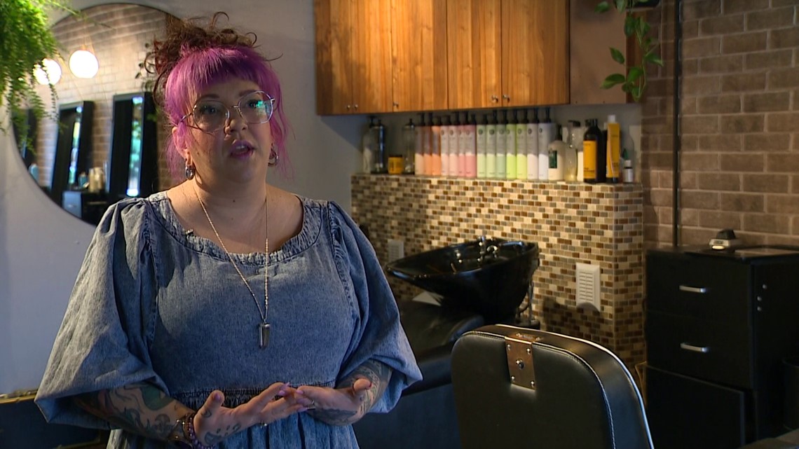 The Singing Barber suffers second break-in within past year | krem.com