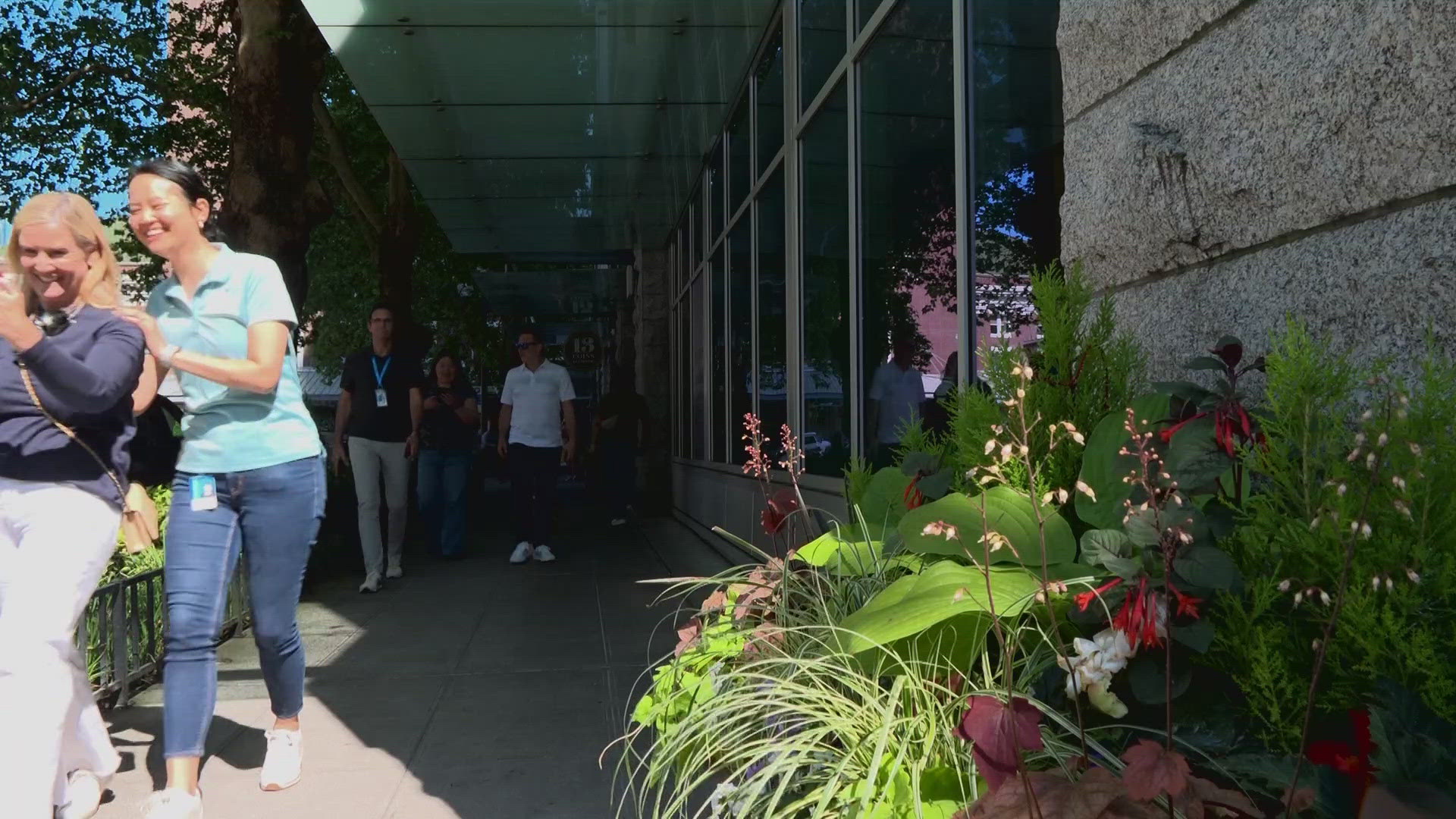 Seattle hotel workers could go on strike right before World Cup | krem.com