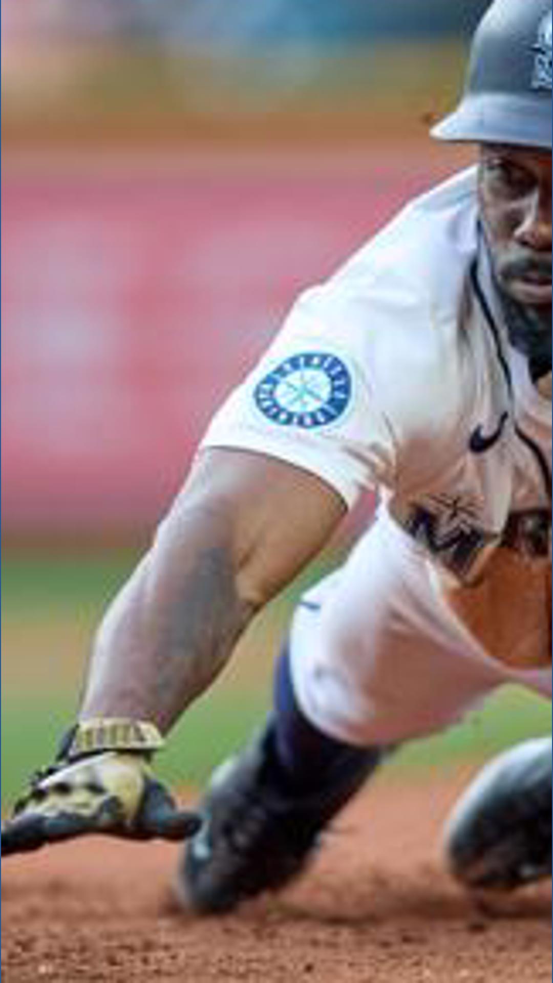 Polanco's walk-off single lifts Mariners over Guardians 4-3 | krem.com