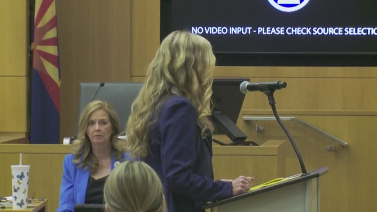 Lori Vallow Daybell trial in Arizona: Jury resumes deliberations | krem.com