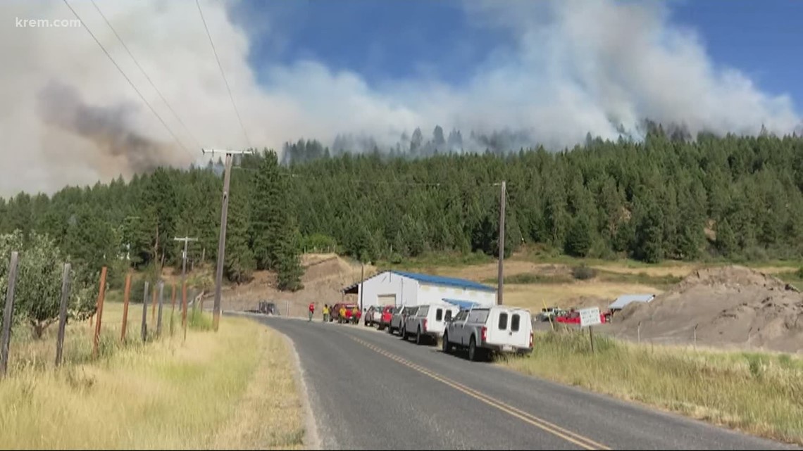 Goddard Road Fire in Stevens County jumps containment line | krem.com