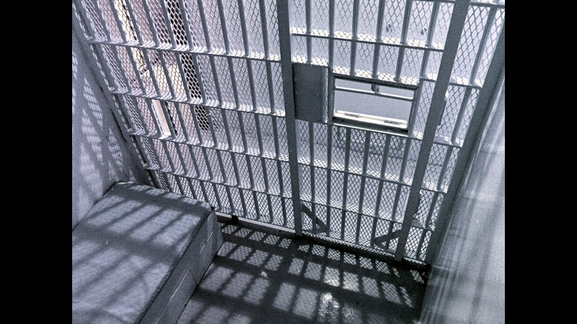 Officials suspect suicide in Grant Co. inmate's death | krem.com