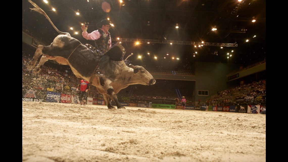 Cheney rodeo and parade kick off this weekend | krem.com