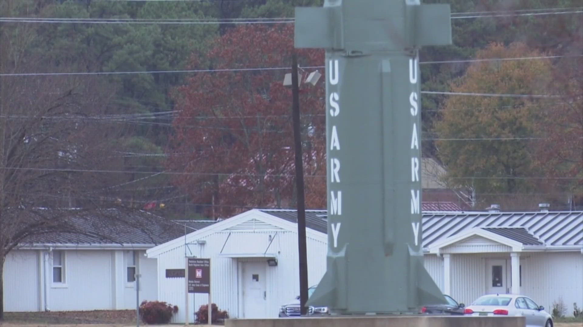 Trump announces Space Command is moving from Colorado to Alabama | krem.com