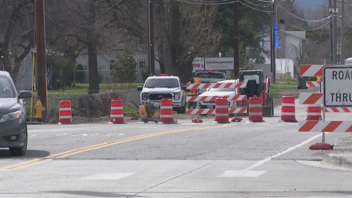 WSDOT doing safety standown for Work Zone Awareness Month | krem.com