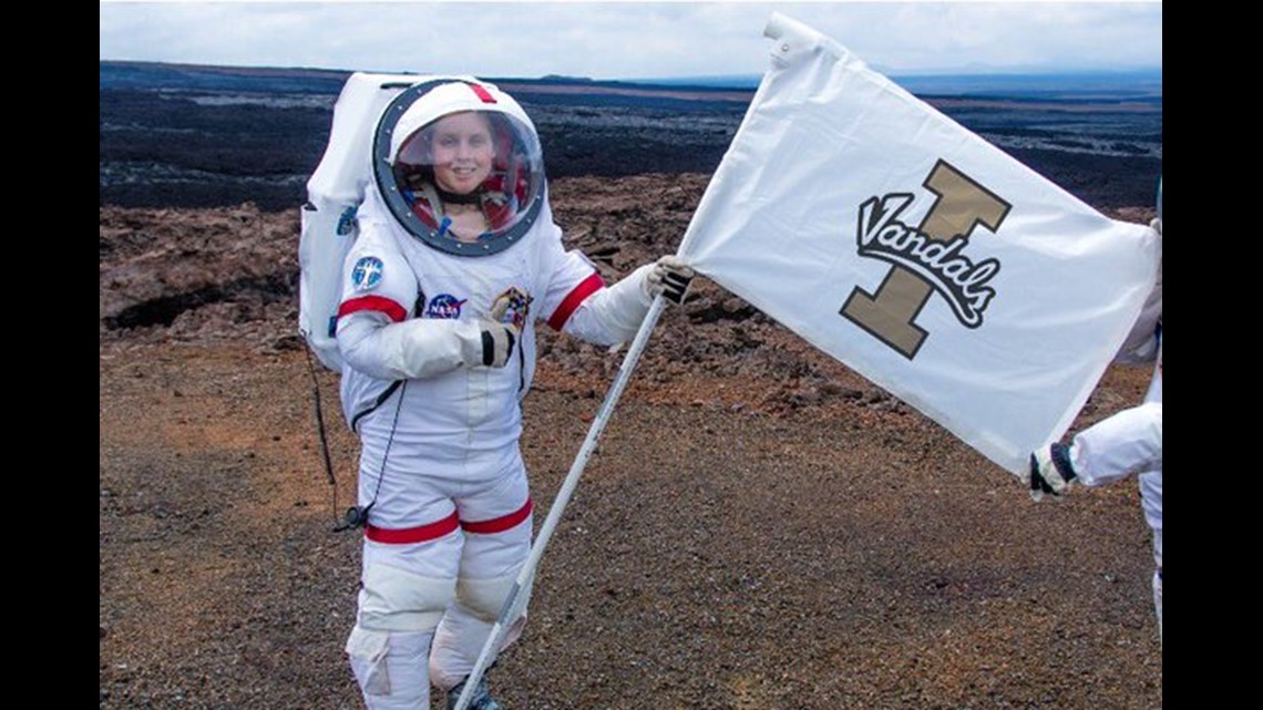UI graduate simulates 8-month Mars mission | krem.com