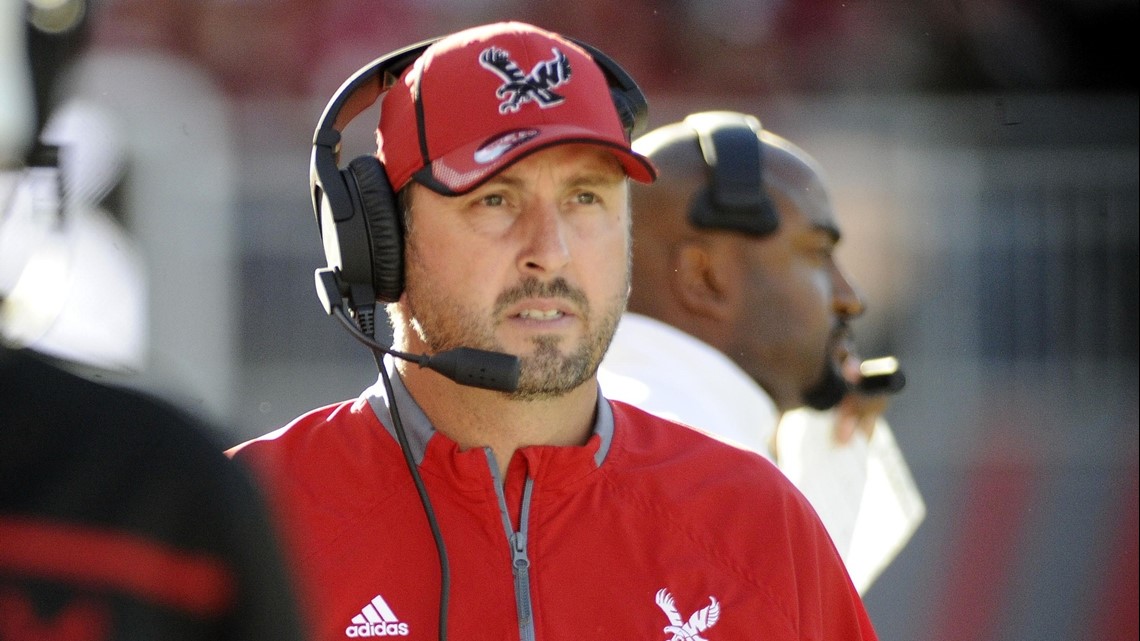 WSU, EWU football go head-to-head Saturday night | krem.com