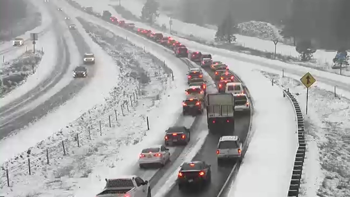 Snowfall makes for slick roads around the Inland Northwest | krem.com