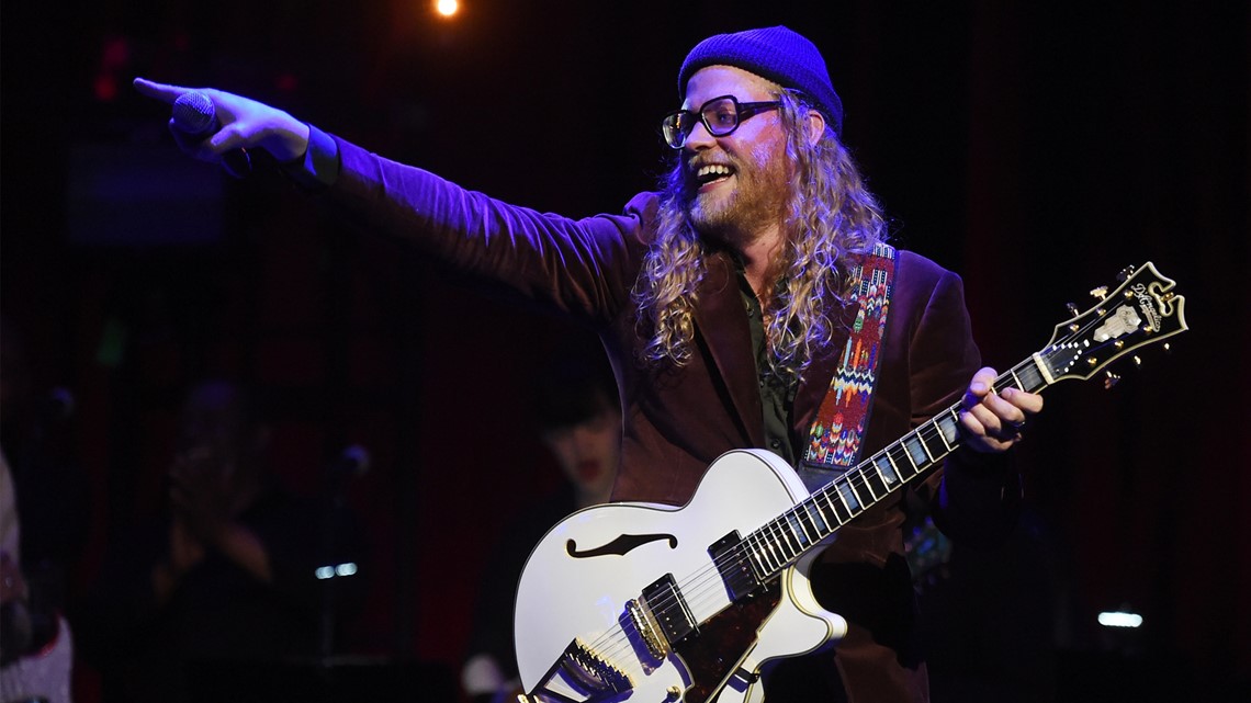 Chewelah-born musician Allen Stone to perform again on 'American Idol ...