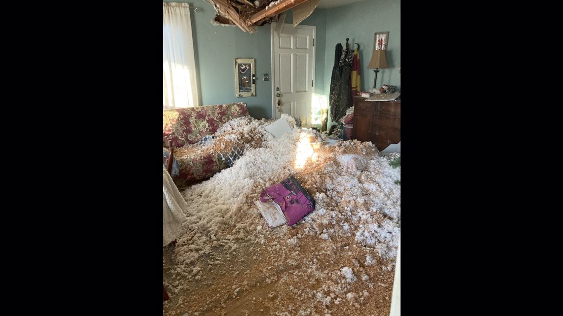 Your pictures: Wind speeds reach more than 70 mph during Spokane ...