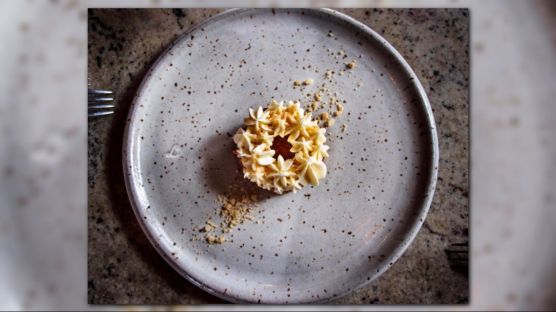 Luna offers limited edition throwback menu for 25th anniversary | krem.com