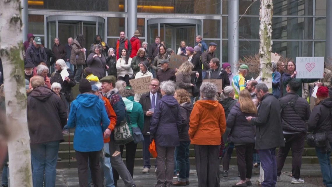Seattle judge temporarily blocks Trump's refugee executive order | krem.com