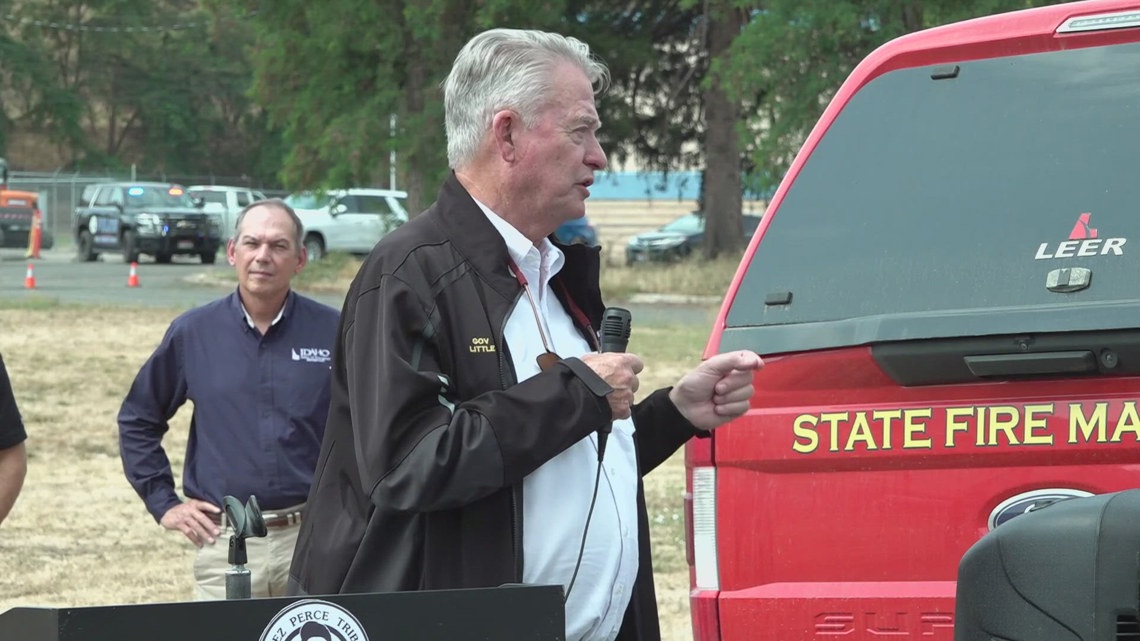 Gov. Little thanks those who fought Gwen, Texas Road wildfires | krem.com