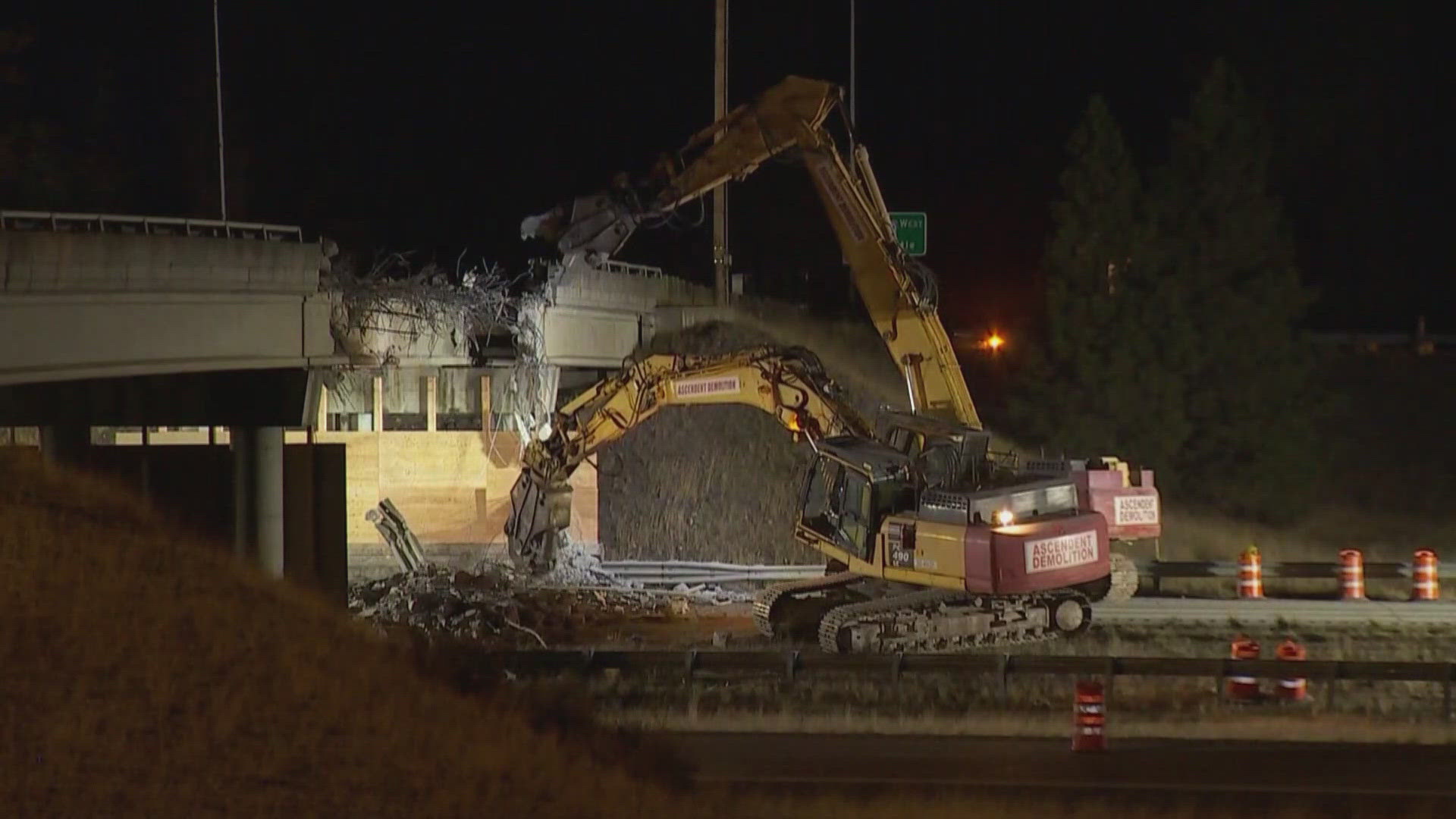 Demolition of damaged I-90 overpass near Cle Elum begins | krem.com
