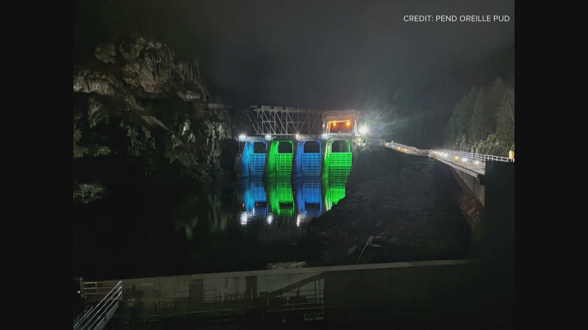 Box Canyon Dam in Pend Oreille County shows off Seahawks pride | krem.com