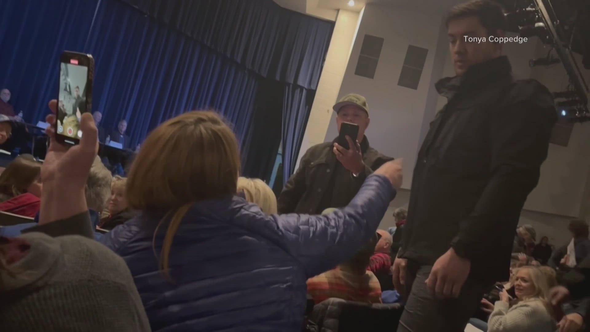 Black Friday 2025: What time do stores open? | krem.com