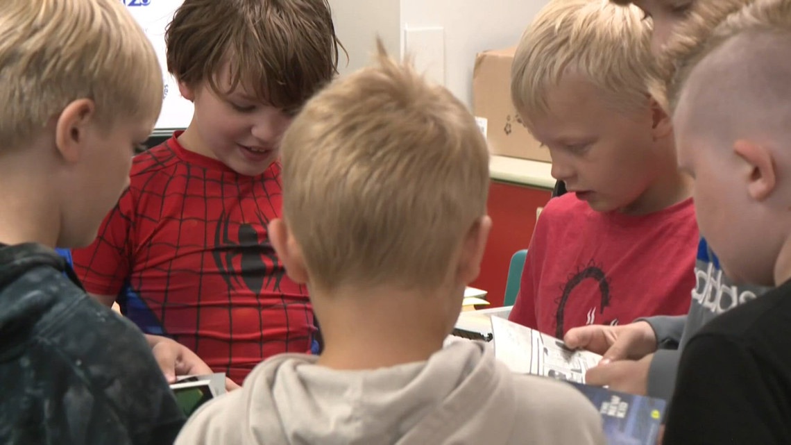 Big Book Giveaway visits Longfellow Elementary | krem.com