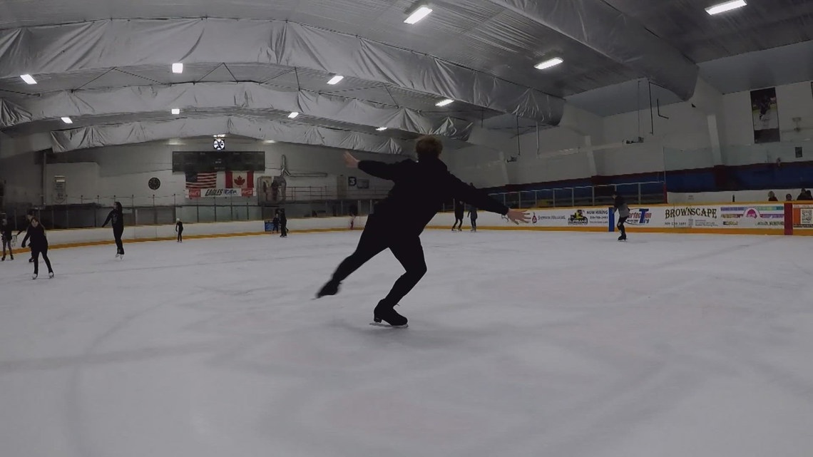 Lilac City Figure Skating Club honoring victims of Washington D.C ...