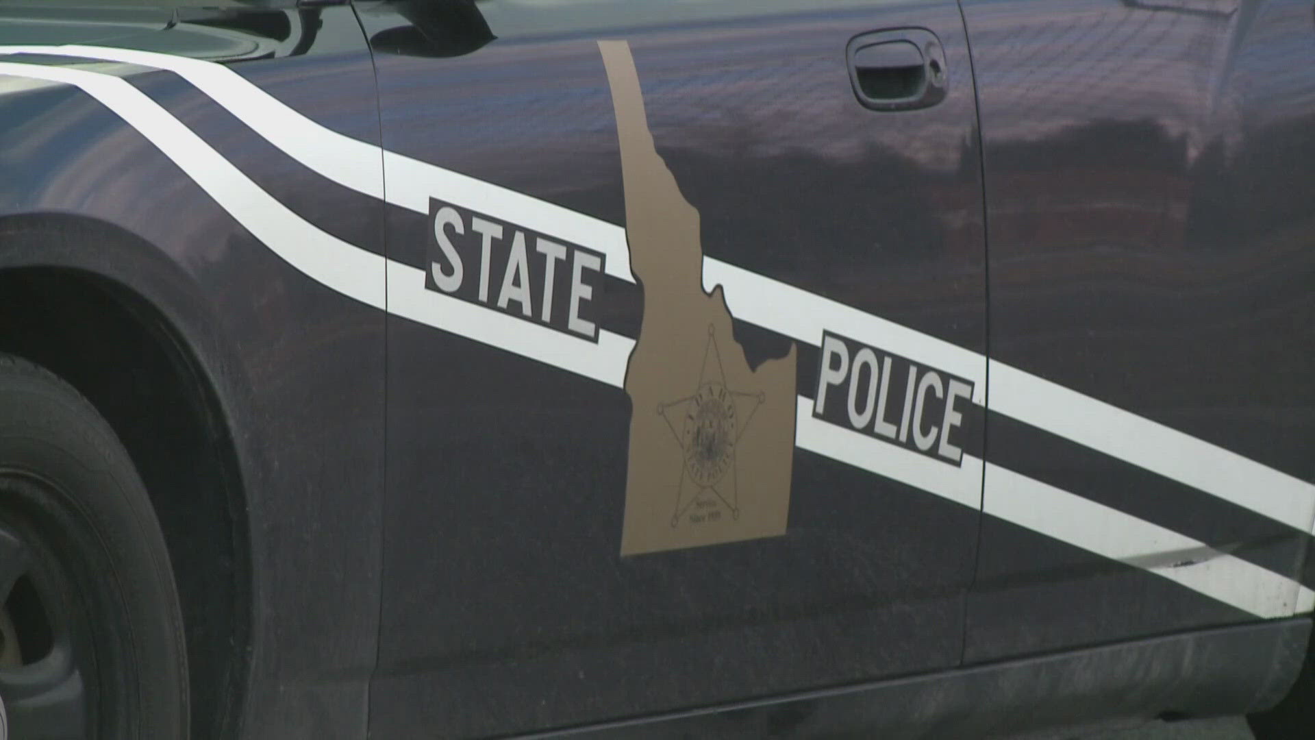 Three injured in a two-car crash in Bonner County near Hope | krem.com