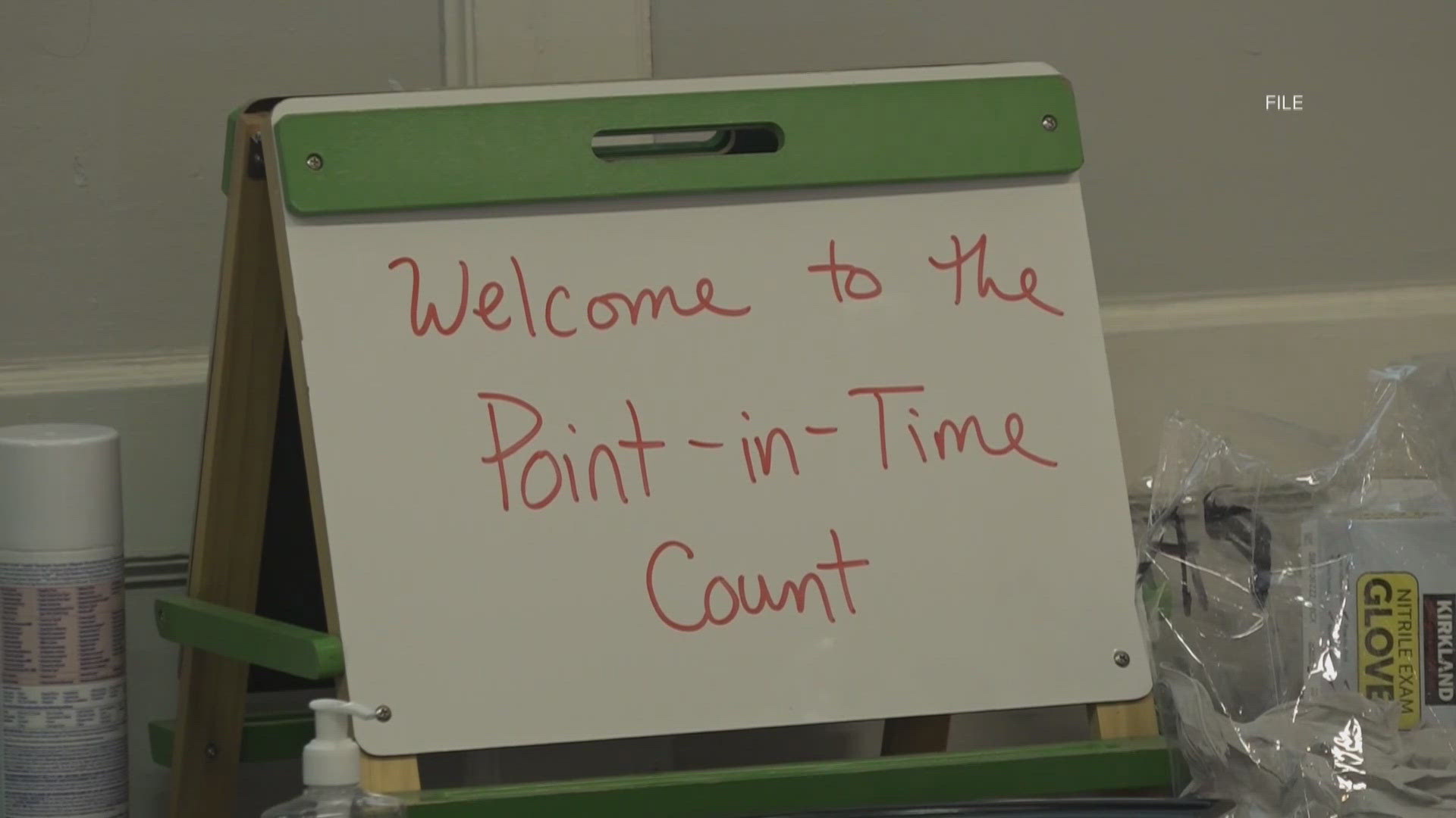 What are the signs of hypothermia? Here's how to be safe in freezing ...