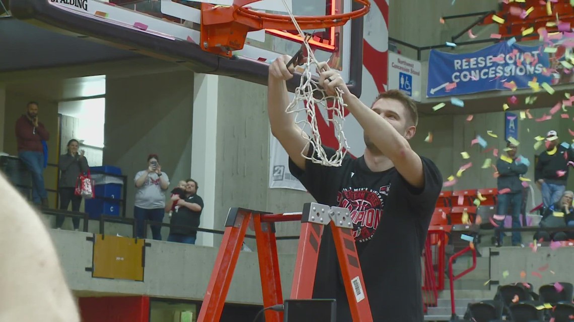 EWU basketball looks to shake off turnover, continue success | krem.com