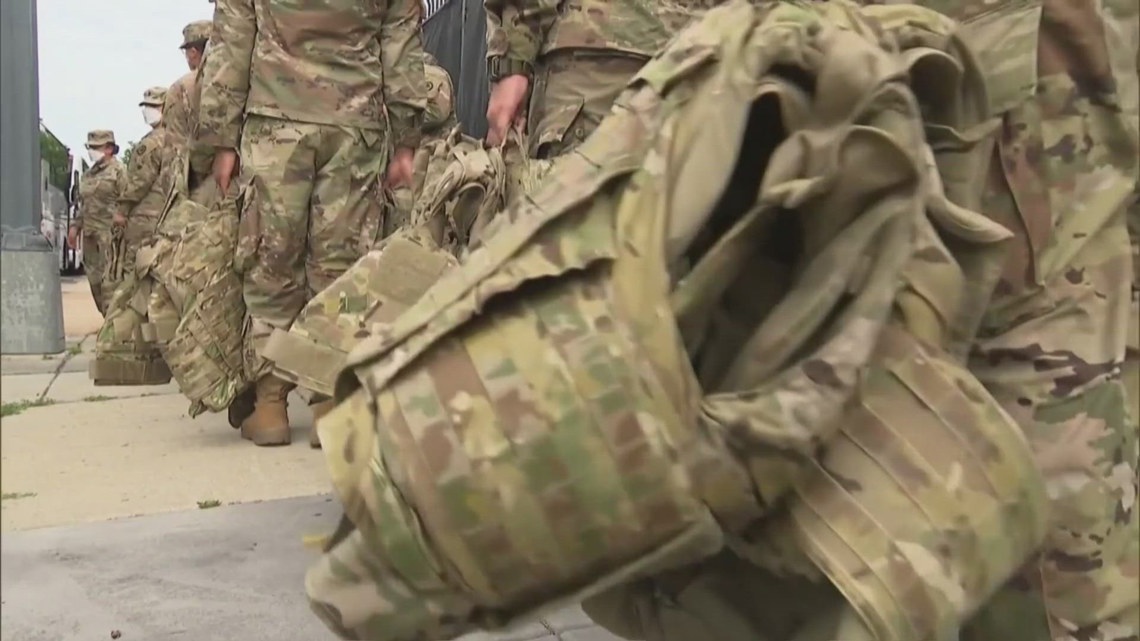 National Guard troops begin arriving amid Trump's Washington, DC ...