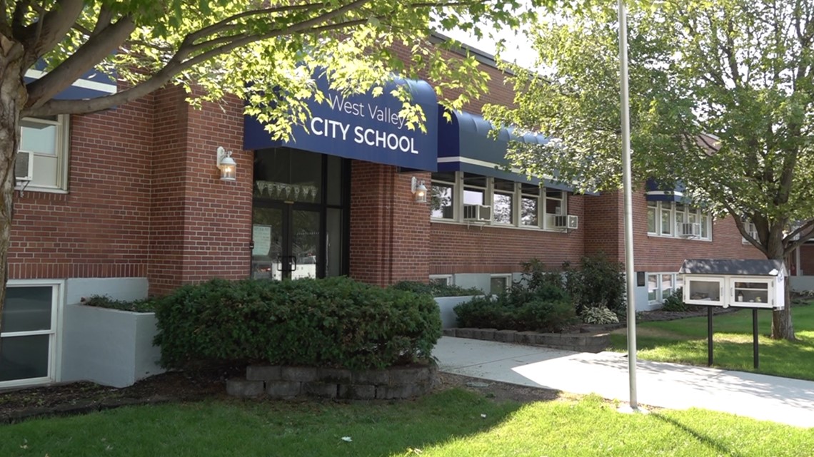 West Valley School invites community to tour school | krem.com