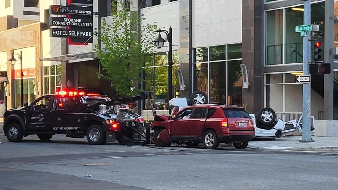 Man charged with DUI after rollover crash in downtown Spokane | krem.com