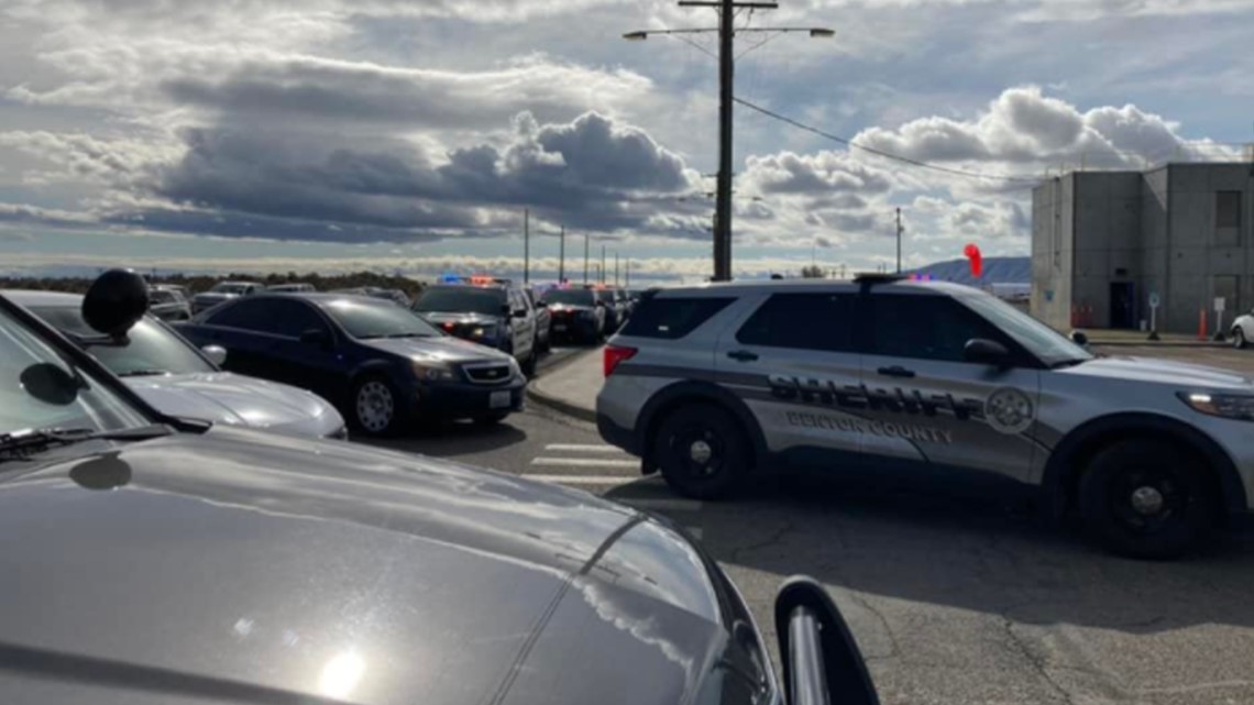 Hanford locked down for reports of shots fired | krem.com