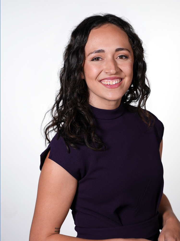 Nicole Hernandez | krem.com