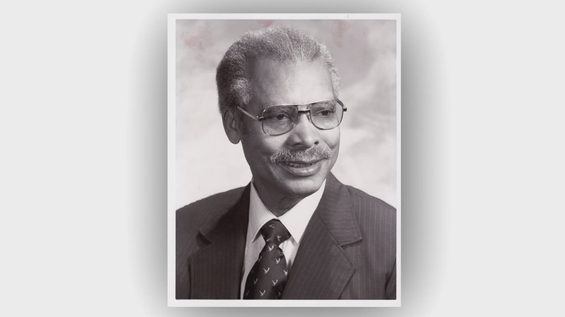 Spokane honors Jim Chase, city's only Black mayor, with portrait | krem.com