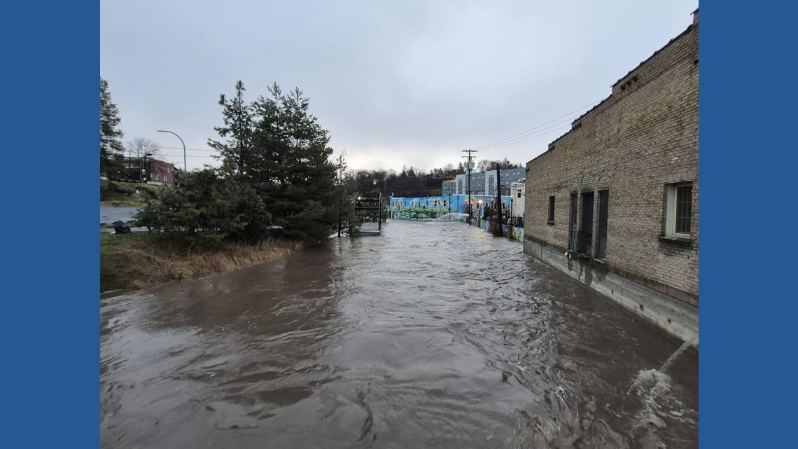 Moderate flooding in Pullman | krem.com