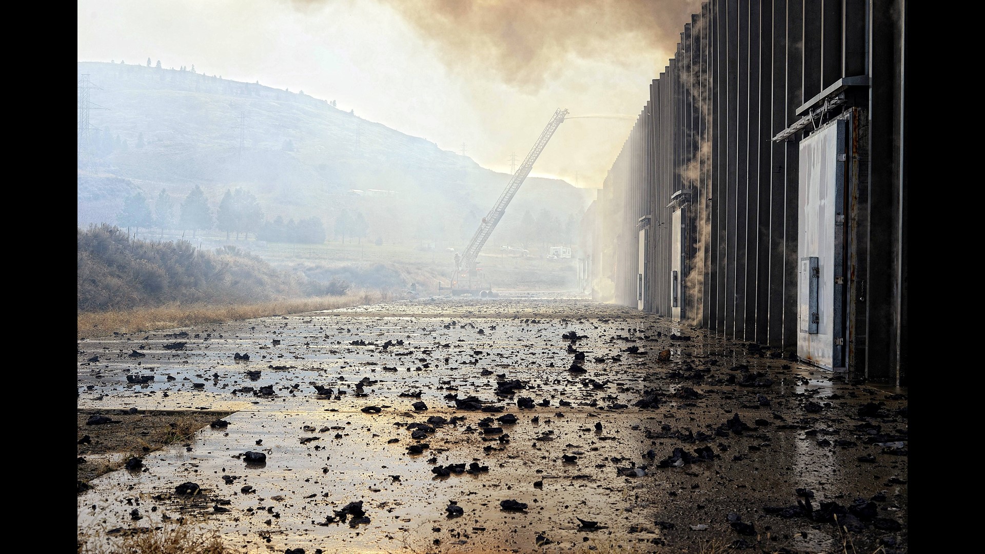 Tonasket warehouse destroyed in fire | krem.com