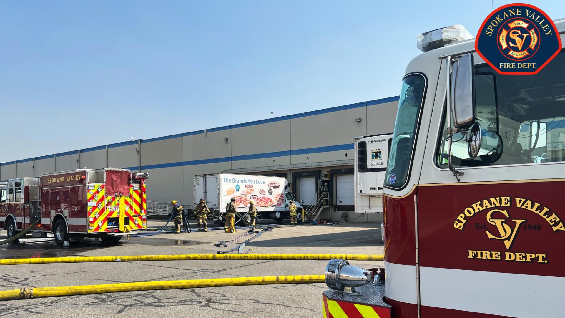 Firefighters tackle structure fire in Spokane Valley | krem.com
