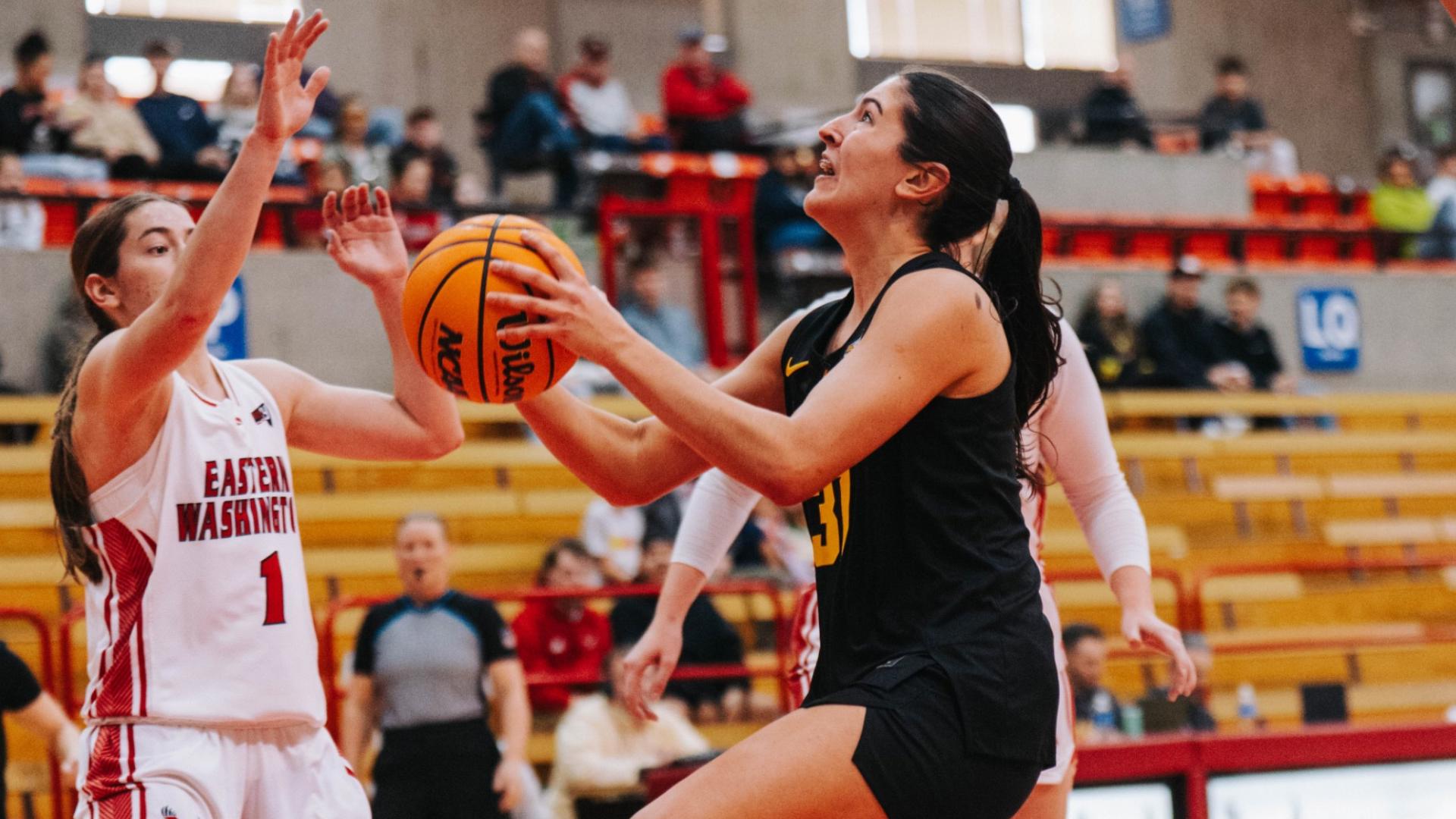 Ana Pinheiro scores a team high 15 points to lift Idaho to a 69-63 win ...