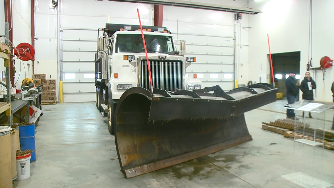 Spokane crews complete full city plow | krem.com