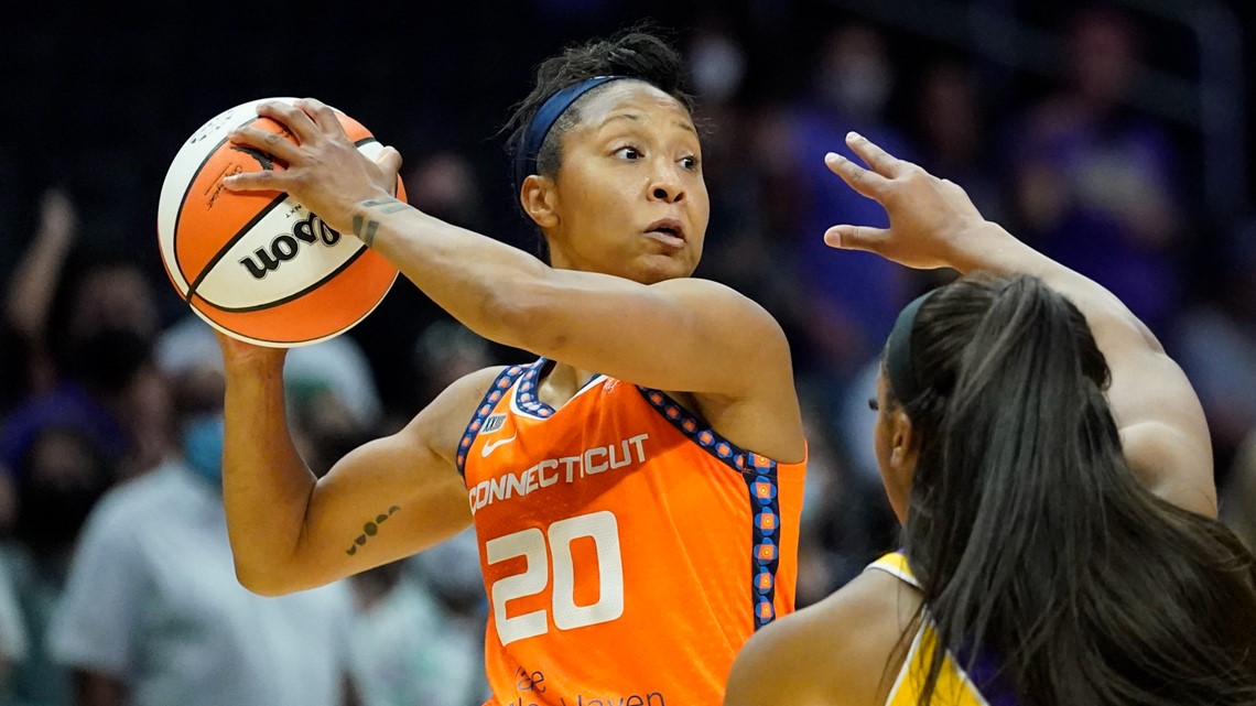 Briann January, Spokane native, signs with Seattle Storm | krem.com