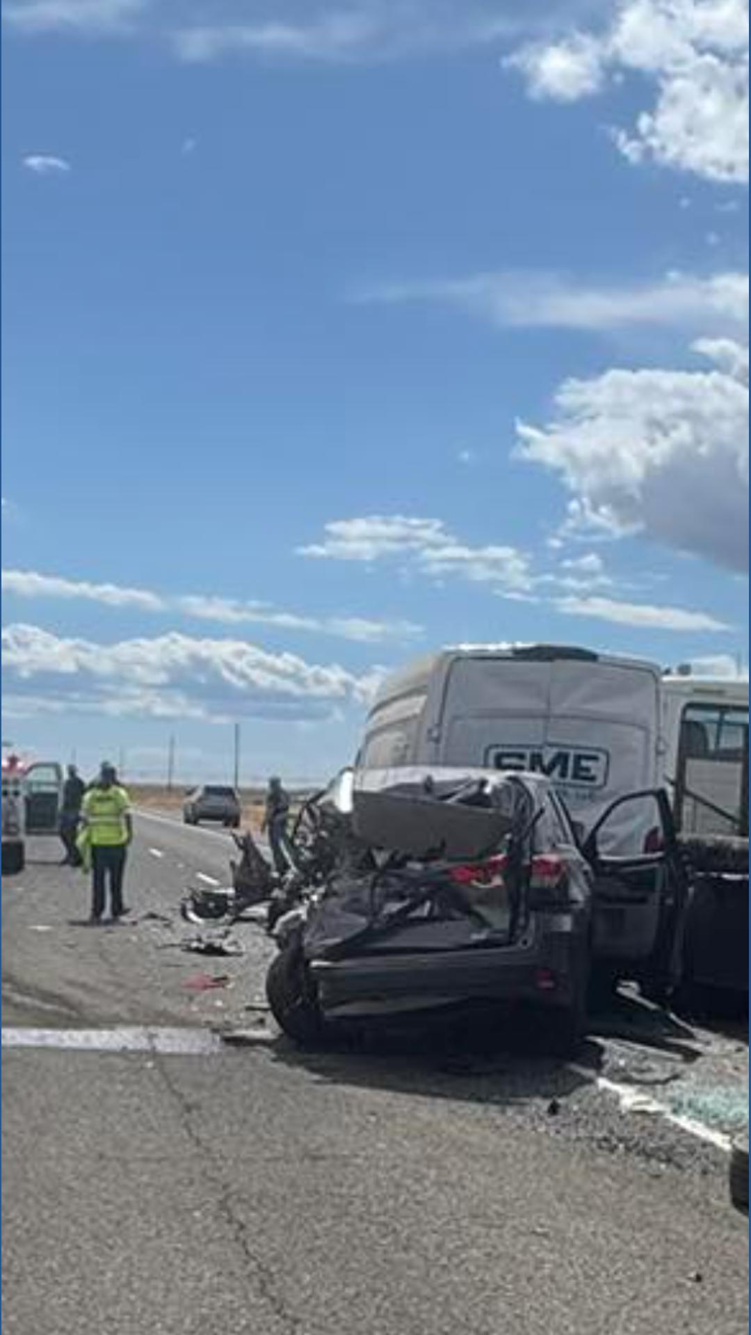 Multi-vehicle crash shuts down US 395 in Franklin County | krem.com