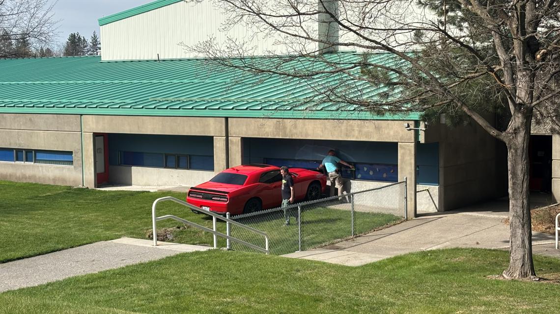 Car crashes into Woodridge Elementary, no injuries reported | krem.com